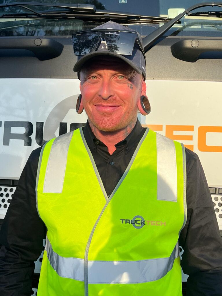 Meet Tom - R U OK? in Trucks & Sheds - Healthy Heads in Trucks & Sheds